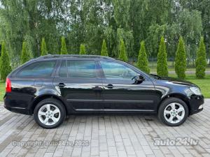 Melns Skoda Octavia 2013 Tartu, ar dzinēja tilpumu 1.60 L un nobraukumu 234 tūkst. km par 6490 €, foto 12 vietnē AUTOMOTO.COM.LV
