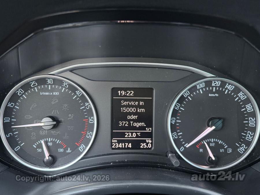 Melns Skoda Octavia 2013 Tartu, ar dzinēja tilpumu 1.60 L un nobraukumu 234 tūkst. km par 6490 €, foto 29 vietnē AUTOMOTO.COM.LV