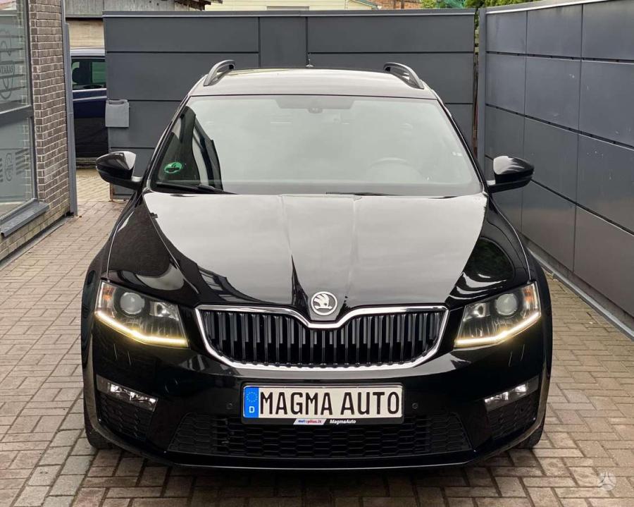 Black Skoda Octavia 2013 in Marijampole, with an engine capacity of 1.97 L and mileage of 245 thousand km for 8350 €, photo 4 on AUTOMOTO.COM.LV