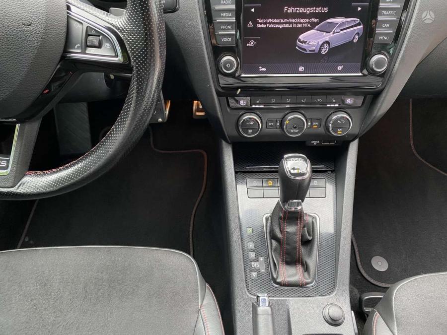 Black Skoda Octavia 2013 in Marijampole, with an engine capacity of 1.97 L and mileage of 245 thousand km for 8350 €, photo 32 on AUTOMOTO.COM.LV