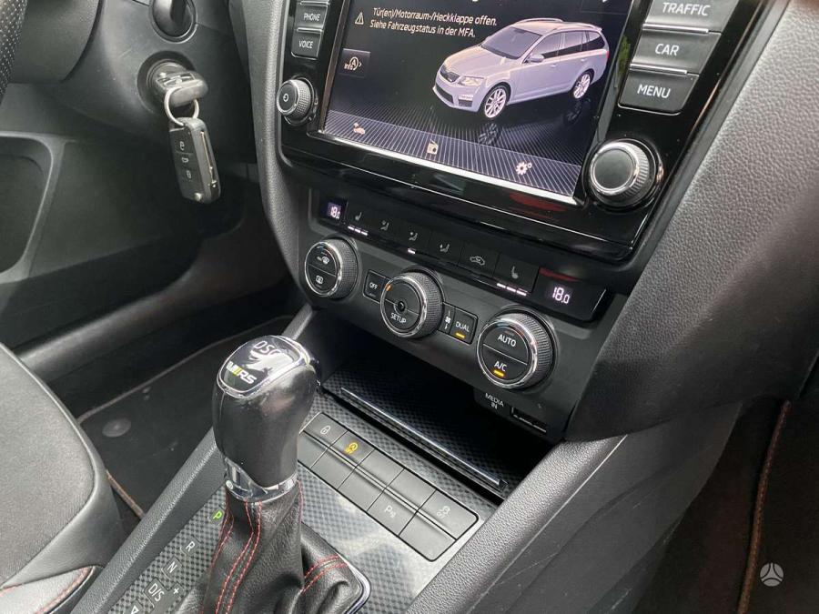 Black Skoda Octavia 2013 in Marijampole, with an engine capacity of 1.97 L and mileage of 245 thousand km for 8350 €, photo 33 on AUTOMOTO.COM.LV