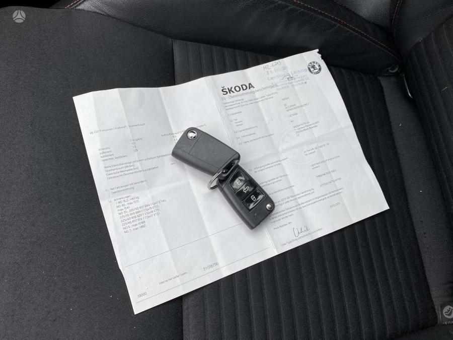 Black Skoda Octavia 2013 in Marijampole, with an engine capacity of 1.97 L and mileage of 245 thousand km for 8350 €, photo 47 on AUTOMOTO.COM.LV