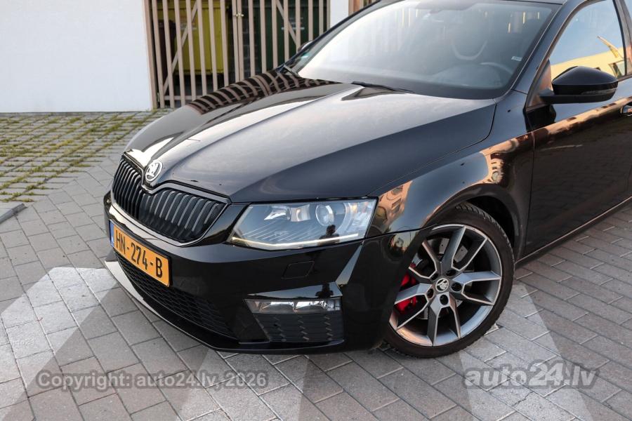 Black Skoda Octavia 2013 in Tallinn, with an engine capacity of 2.00 L and mileage of 197 thousand km for 10500 €, photo 3 on AUTOMOTO.COM.LV