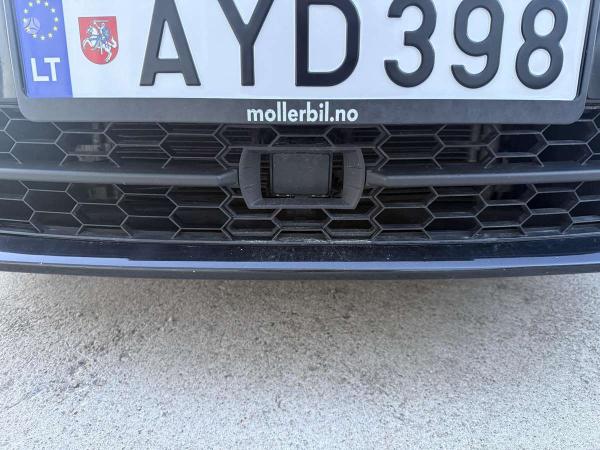 Black Skoda Octavia 2013 in Kelme, with an engine capacity of 1.60 L and mileage of 296 thousand km for 7200 €, photo 9 on AUTOMOTO.COM.LV