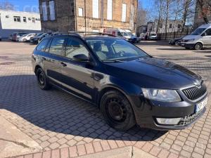 Черный Шкода Октавия 2013 в Рига, объемом двигателя 1.60 л и пробегом 335 тыс. км за 3000 €, фото 3 на AUTOMOTO.COM.LV