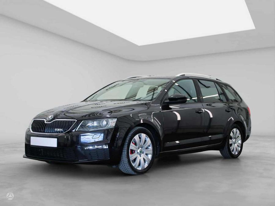 Black Skoda Octavia 2013 in Kaunas, with an engine capacity of 2.00 L and mileage of 249 thousand km for 7990 €, photo 1 on AUTOMOTO.COM.LV