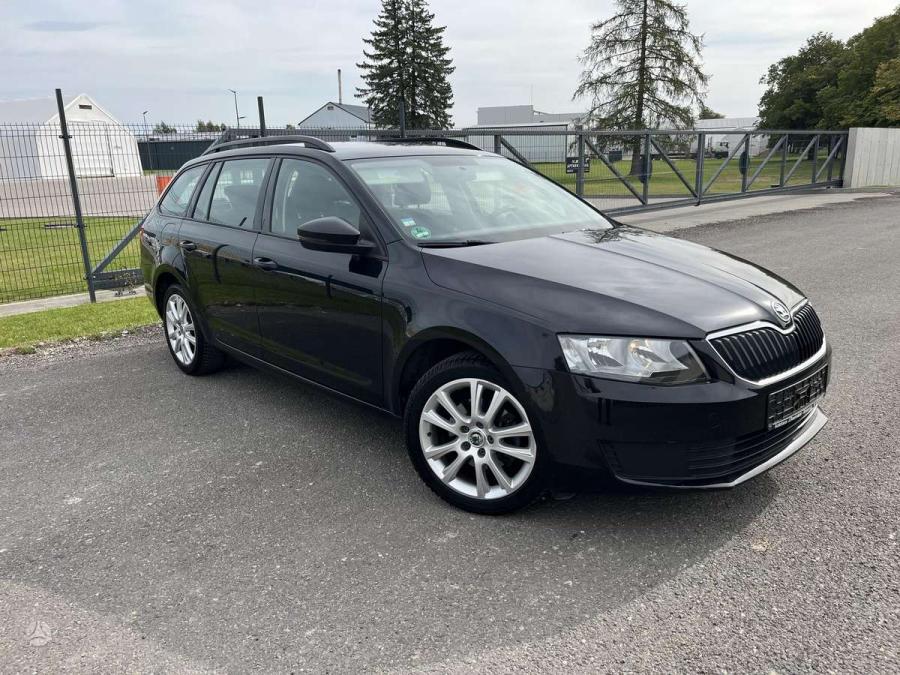 Melns Skoda Octavia 2013 Marijampole, ar dzinēja tilpumu 1.20 L un nobraukumu 193 tūkst. km par 3100 €, foto 1 vietnē AUTOMOTO.COM.LV