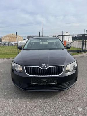 Melns Skoda Octavia 2013 Marijampole, ar dzinēja tilpumu 1.20 L un nobraukumu 193 tūkst. km par 3100 €, foto 6 vietnē AUTOMOTO.COM.LV