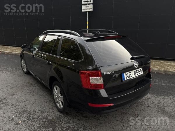 Black Skoda Octavia 2013 in Jelgava, with an engine capacity of 1.60 L and mileage of 0 thousand km for 4700 €, photo 5 on AUTOMOTO.COM.LV