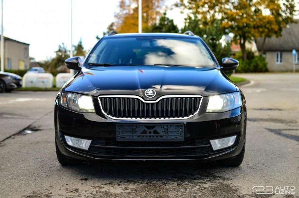 Black Skoda Octavia 2014 in Kretinga, with an engine capacity of 1.60 L and mileage of 266 thousand km for 6450 €, photo 2 on AUTOMOTO.COM.LV