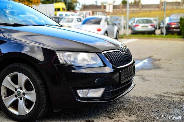 Black Skoda Octavia 2014 in Kretinga, with an engine capacity of 1.60 L and mileage of 266 thousand km for 6450 €, photo 4 on AUTOMOTO.COM.LV