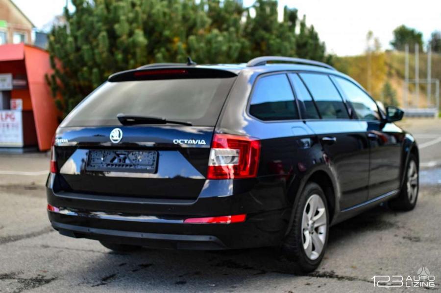 Black Skoda Octavia 2014 in Kretinga, with an engine capacity of 1.60 L and mileage of 266 thousand km for 6450 €, photo 5 on AUTOMOTO.COM.LV