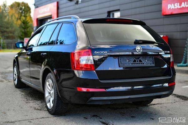 Black Skoda Octavia 2014 in Kretinga, with an engine capacity of 1.60 L and mileage of 266 thousand km for 6450 €, photo 7 on AUTOMOTO.COM.LV
