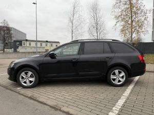 Melns Skoda Octavia 2014 Viļņa, ar dzinēja tilpumu 1.60 L un nobraukumu 299 tūkst. km par 3900 €, foto 2 vietnē AUTOMOTO.COM.LV