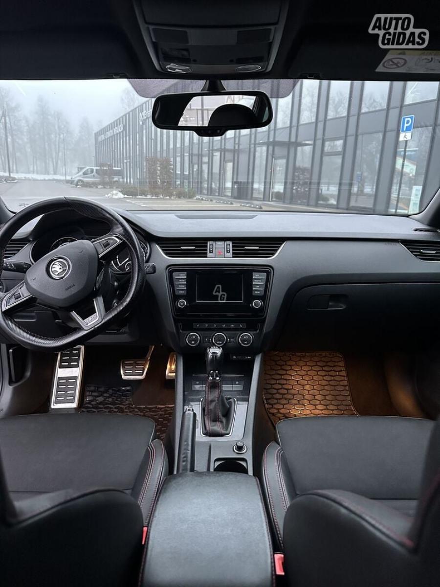 Black Skoda Octavia 2014 in Vilnius, with an engine capacity of 2.00 L and mileage of 309 thousand km for 5999 €, photo 7 on AUTOMOTO.COM.LV