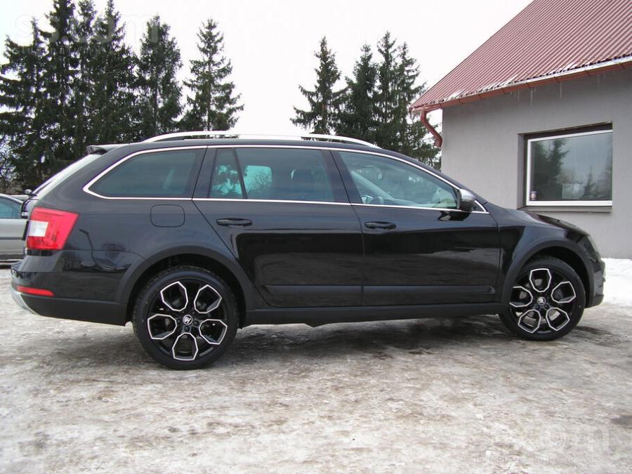Black Skoda Octavia 2014 in Riga, with an engine capacity of 2.00 L and mileage of 0 thousand km for 10990 €, photo 3 on AUTOMOTO.COM.LV