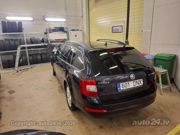 Black Skoda Octavia 2014 in Paide, with an engine capacity of 2.00 L and mileage of 230 thousand km for 8000 €, photo 5 on AUTOMOTO.COM.LV