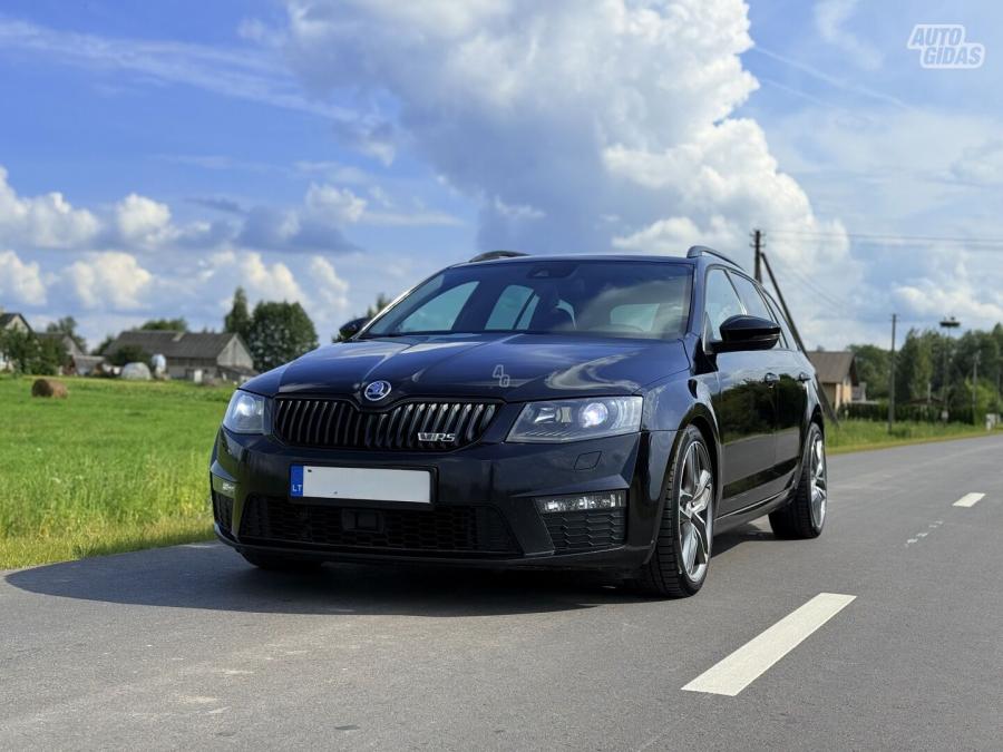 Black Skoda Octavia 2014 in Sakiai, with an engine capacity of 2.00 L and mileage of 344 thousand km for 5000 €, photo 1 on AUTOMOTO.COM.LV