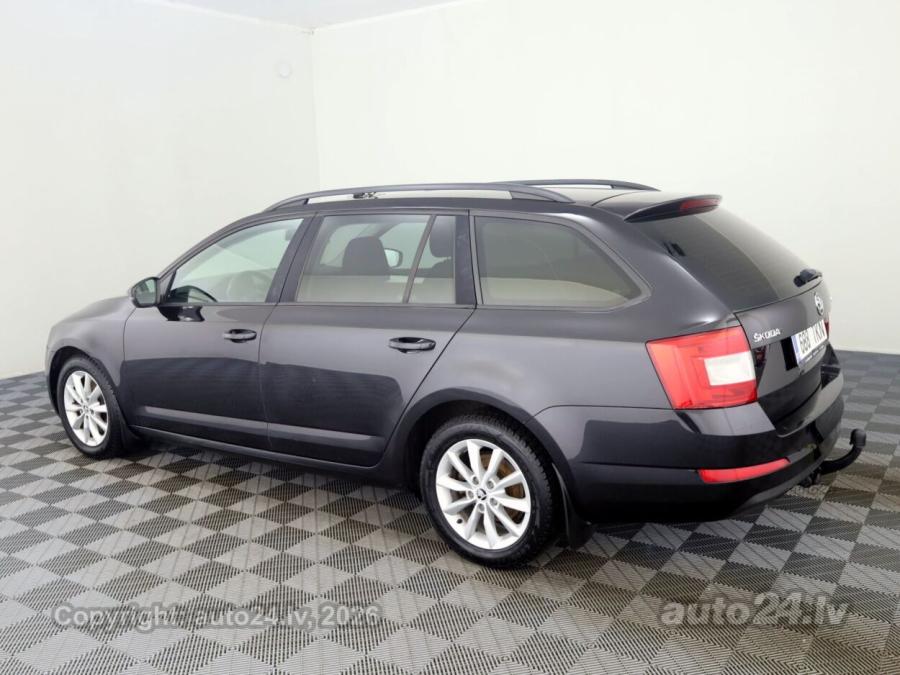 Black Skoda Octavia 2014 in Tallinn, with an engine capacity of 1.80 L and mileage of 364 thousand km for 3499 €, photo 4 on AUTOMOTO.COM.LV