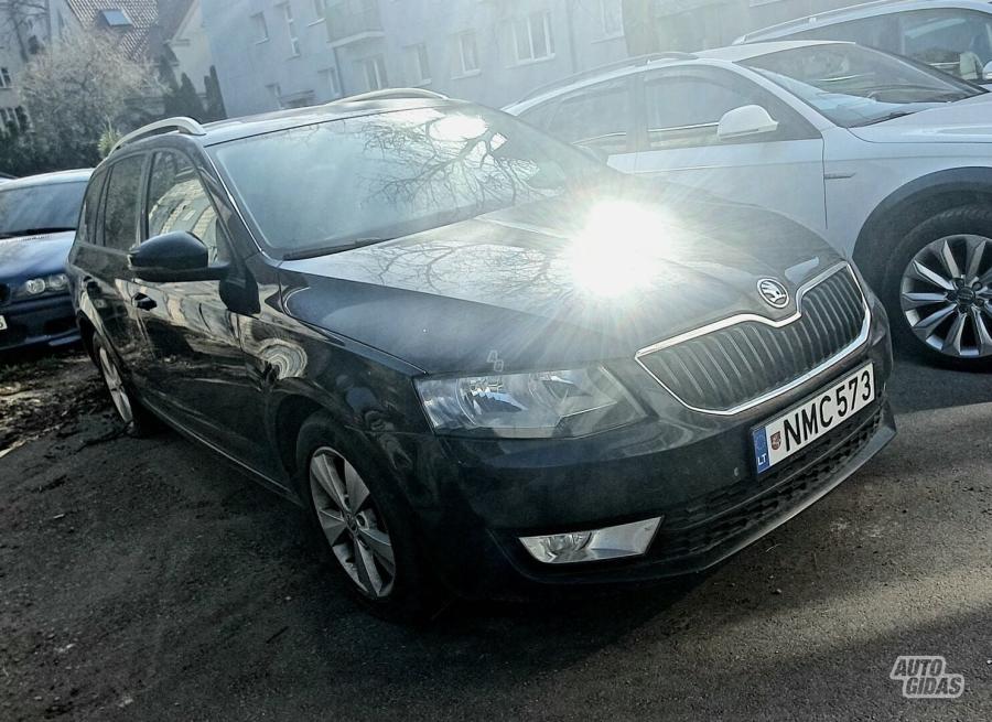 Melns Skoda Octavia 2014 Viļņa, ar dzinēja tilpumu 1.60 L un nobraukumu 400 tūkst. km par 2800 €, foto 1 vietnē AUTOMOTO.COM.LV