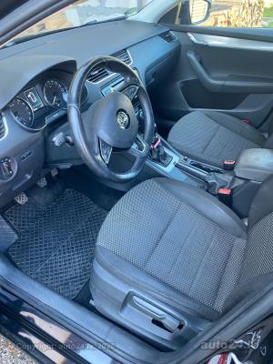 Melns Skoda Octavia 2014 Tallina, ar dzinēja tilpumu 1.60 L un nobraukumu 340 tūkst. km par 4700 €, foto 7 vietnē AUTOMOTO.COM.LV