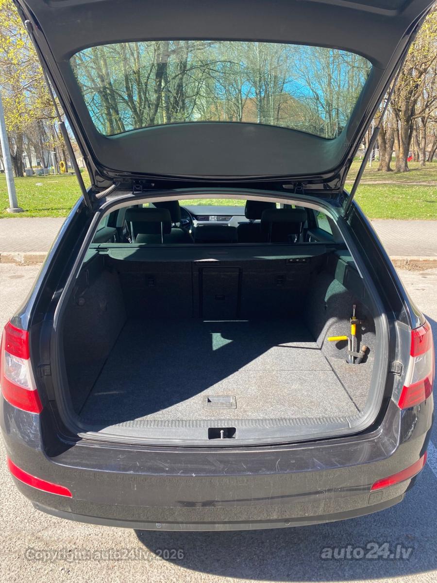 Melns Skoda Octavia 2014 Tallina, ar dzinēja tilpumu 1.60 L un nobraukumu 340 tūkst. km par 4700 €, foto 8 vietnē AUTOMOTO.COM.LV