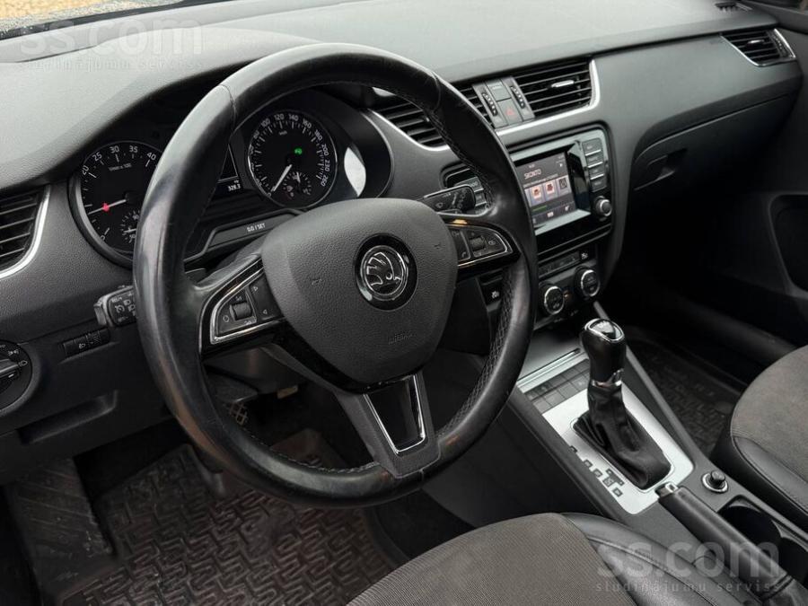 Black Skoda Octavia 2014 in Riga, with an engine capacity of 2.00 L and mileage of 347 thousand km for 4990 €, photo 5 on AUTOMOTO.COM.LV
