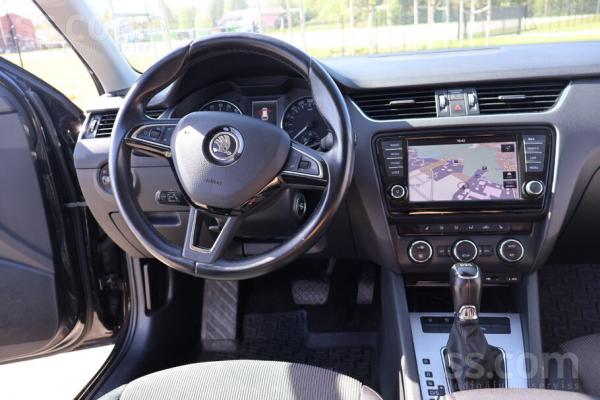 Melns Skoda Octavia 2014 Valmiera, ar dzinēja tilpumu 2.00 L un nobraukumu 290 tūkst. km par 7700 €, foto 9 vietnē AUTOMOTO.COM.LV