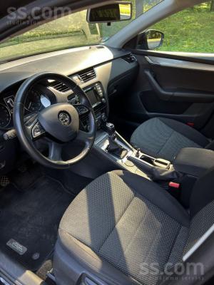 Melns Skoda Octavia 2014 Rīga, ar dzinēja tilpumu 2.00 L un nobraukumu 232 tūkst. km par 8490 €, foto 7 vietnē AUTOMOTO.COM.LV