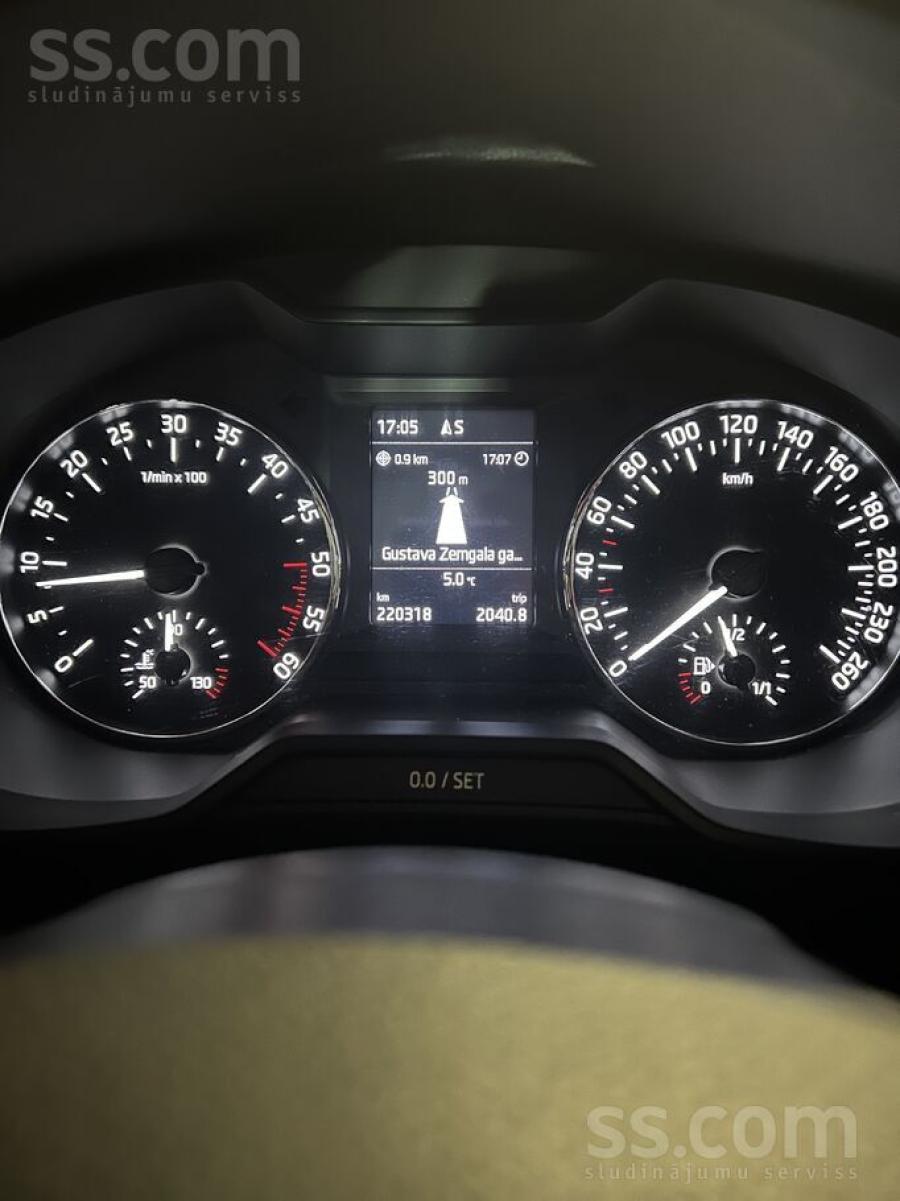 Melns Skoda Octavia 2014 Rīga, ar dzinēja tilpumu 2.00 L un nobraukumu 232 tūkst. km par 8490 €, foto 15 vietnē AUTOMOTO.COM.LV