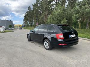 Melns Skoda Octavia 2014 Rīga, ar dzinēja tilpumu 2.00 L un nobraukumu 251 tūkst. km par 6400 €, foto 4 vietnē AUTOMOTO.COM.LV