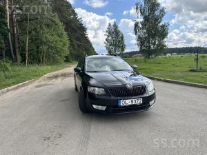 Melns Skoda Octavia 2014 Rīga, ar dzinēja tilpumu 2.00 L un nobraukumu 251 tūkst. km par 6400 €, foto 8 vietnē AUTOMOTO.COM.LV