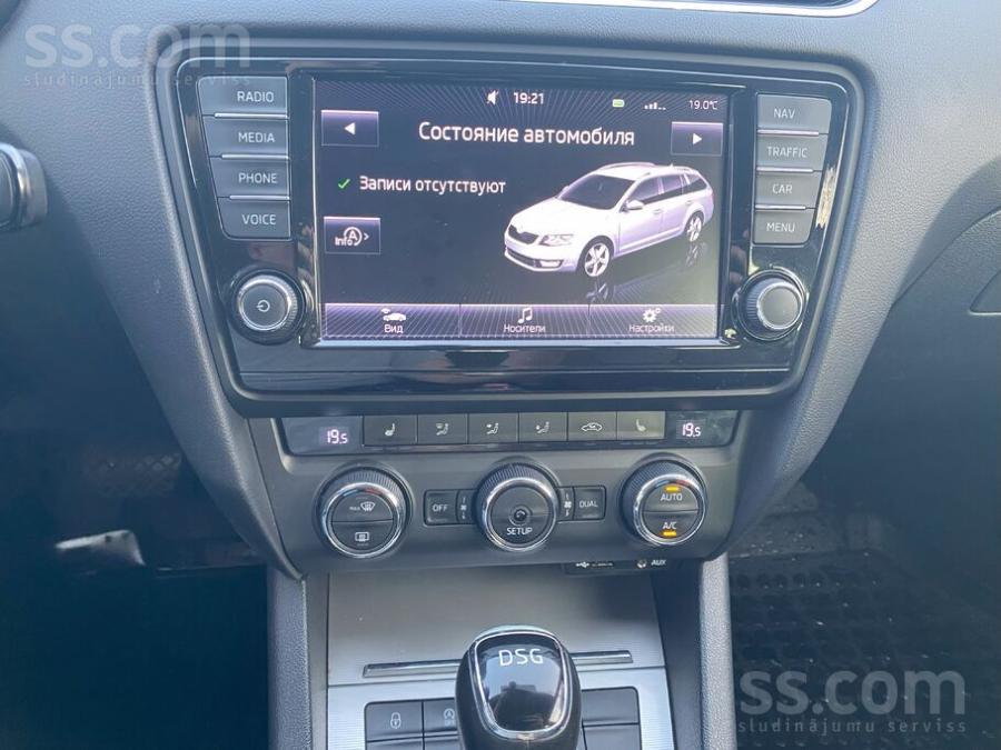 Melns Skoda Octavia 2014 Rīga, ar dzinēja tilpumu 2.00 L un nobraukumu 214 tūkst. km par 7000 €, foto 10 vietnē AUTOMOTO.COM.LV