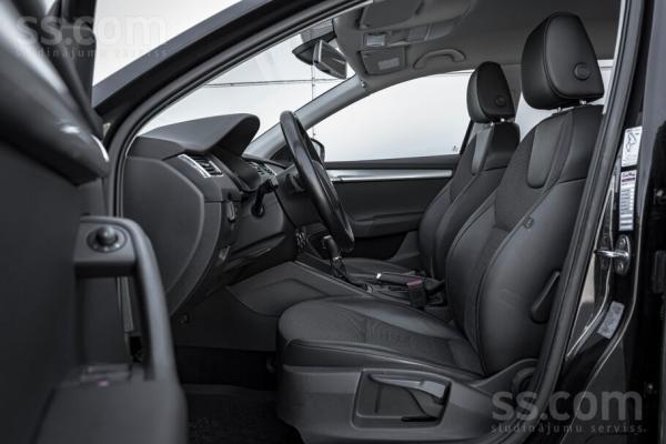 Melns Skoda Octavia 2014 Rīga, ar dzinēja tilpumu 2.00 L un nobraukumu 347 tūkst. km par 7990 €, foto 7 vietnē AUTOMOTO.COM.LV