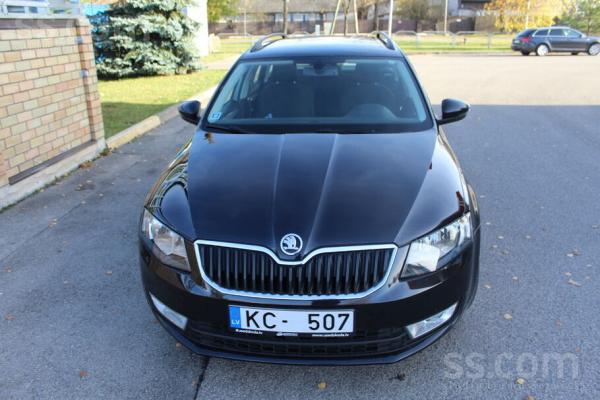 Black Skoda Octavia 2014 in Riga, with an engine capacity of 1.60 L and mileage of 79 thousand km for 9500 €, photo 2 on AUTOMOTO.COM.LV