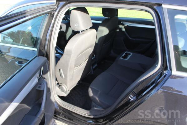 Black Skoda Octavia 2014 in Riga, with an engine capacity of 1.60 L and mileage of 79 thousand km for 9500 €, photo 8 on AUTOMOTO.COM.LV