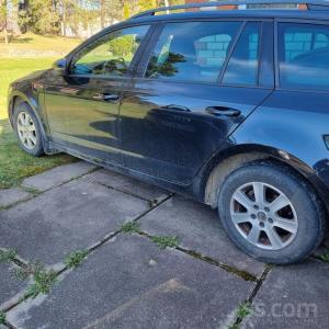Black Skoda Octavia 2014 in Rezekne, with an engine capacity of 1.60 L and mileage of 289 thousand km for 5900 €, photo 6 on AUTOMOTO.COM.LV