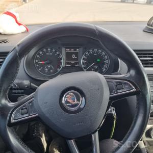 Black Skoda Octavia 2014 in Rezekne, with an engine capacity of 1.60 L and mileage of 289 thousand km for 5900 €, photo 10 on AUTOMOTO.COM.LV