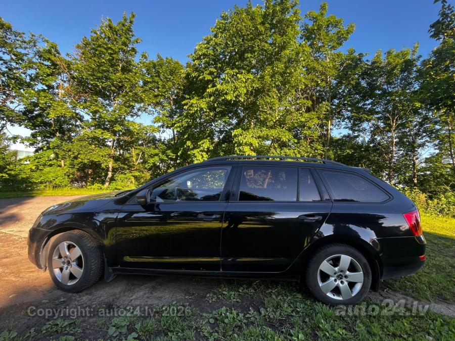 Melns Skoda Octavia 2014 Tallina, ar dzinēja tilpumu 1.60 L un nobraukumu 321 tūkst. km par 4000 €, foto 3 vietnē AUTOMOTO.COM.LV