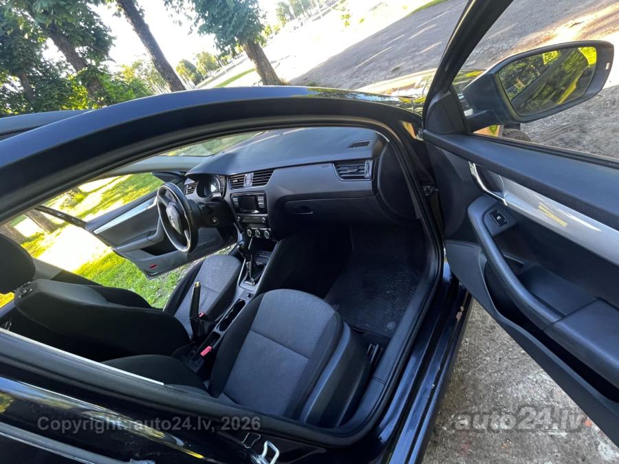 Melns Skoda Octavia 2014 Tallina, ar dzinēja tilpumu 1.60 L un nobraukumu 321 tūkst. km par 4000 €, foto 6 vietnē AUTOMOTO.COM.LV