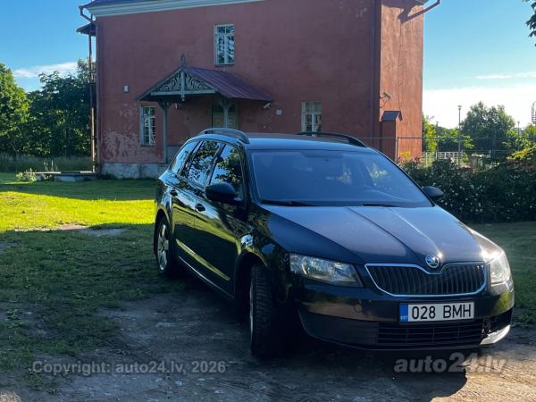 Melns Skoda Octavia 2014 Tallina, ar dzinēja tilpumu 1.60 L un nobraukumu 321 tūkst. km par 4000 €, foto 8 vietnē AUTOMOTO.COM.LV