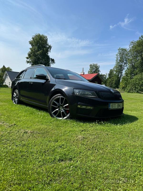 Melns Skoda Octavia 2014 Tallina, ar dzinēja tilpumu 2.00 L un nobraukumu 226 tūkst. km par 9800 €, foto 1 vietnē AUTOMOTO.COM.LV