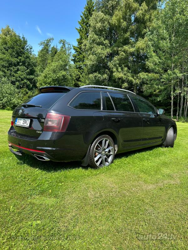 Melns Skoda Octavia 2014 Tallina, ar dzinēja tilpumu 2.00 L un nobraukumu 226 tūkst. km par 9800 €, foto 2 vietnē AUTOMOTO.COM.LV