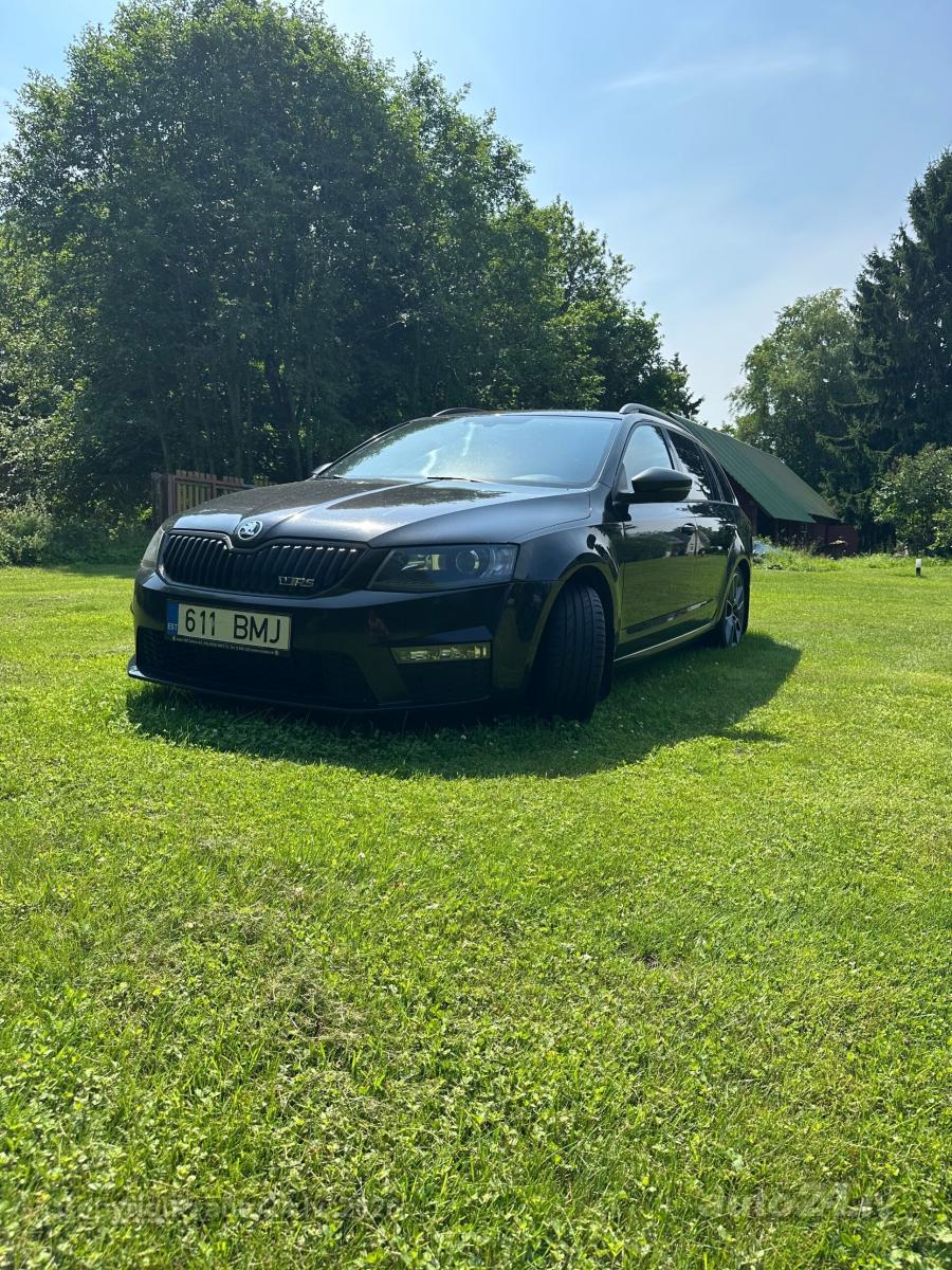 Melns Skoda Octavia 2014 Tallina, ar dzinēja tilpumu 2.00 L un nobraukumu 226 tūkst. km par 9800 €, foto 5 vietnē AUTOMOTO.COM.LV