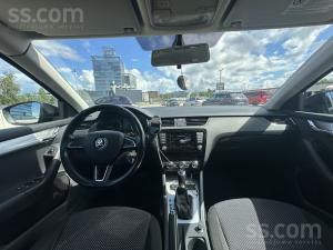 Черный Шкода Октавия 2014 в Рига, объемом двигателя 2.00 л и пробегом 251 тыс. км за 6200 €, фото 12 на AUTOMOTO.COM.LV