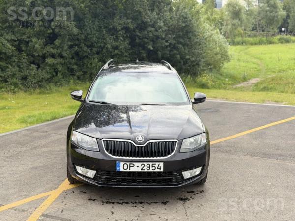 Черный Шкода Октавия 2014 в Рига, объемом двигателя 1.60 л и пробегом 295 тыс. км за 6750 €, фото 3 на AUTOMOTO.COM.LV