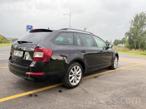 Черный Шкода Октавия 2014 в Рига, объемом двигателя 1.60 л и пробегом 295 тыс. км за 6750 €, фото 7 на AUTOMOTO.COM.LV
