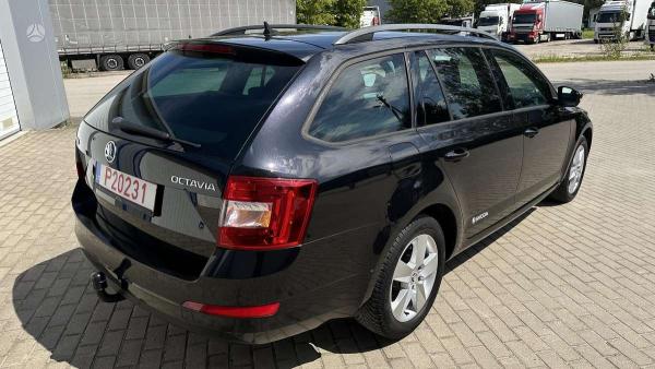Melns Skoda Octavia 2014 Marijampole, ar dzinēja tilpumu 1.60 L un nobraukumu 153 tūkst. km par 7500 €, foto 7 vietnē AUTOMOTO.COM.LV