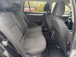 Black Skoda Octavia 2014 in Narva, with an engine capacity of 1.40 L and mileage of 329 thousand km for 3100 €, photo 17 on AUTOMOTO.COM.LV