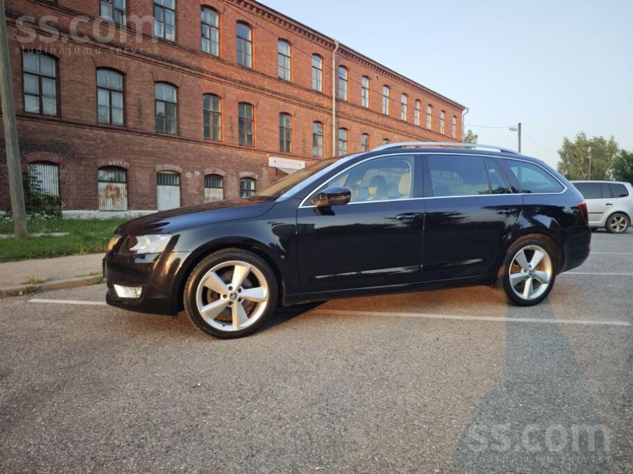 Melns Skoda Octavia 2014 Daugavpils, ar dzinēja tilpumu 2.00 L un nobraukumu 290 tūkst. km par 6900 €, foto 4 vietnē AUTOMOTO.COM.LV